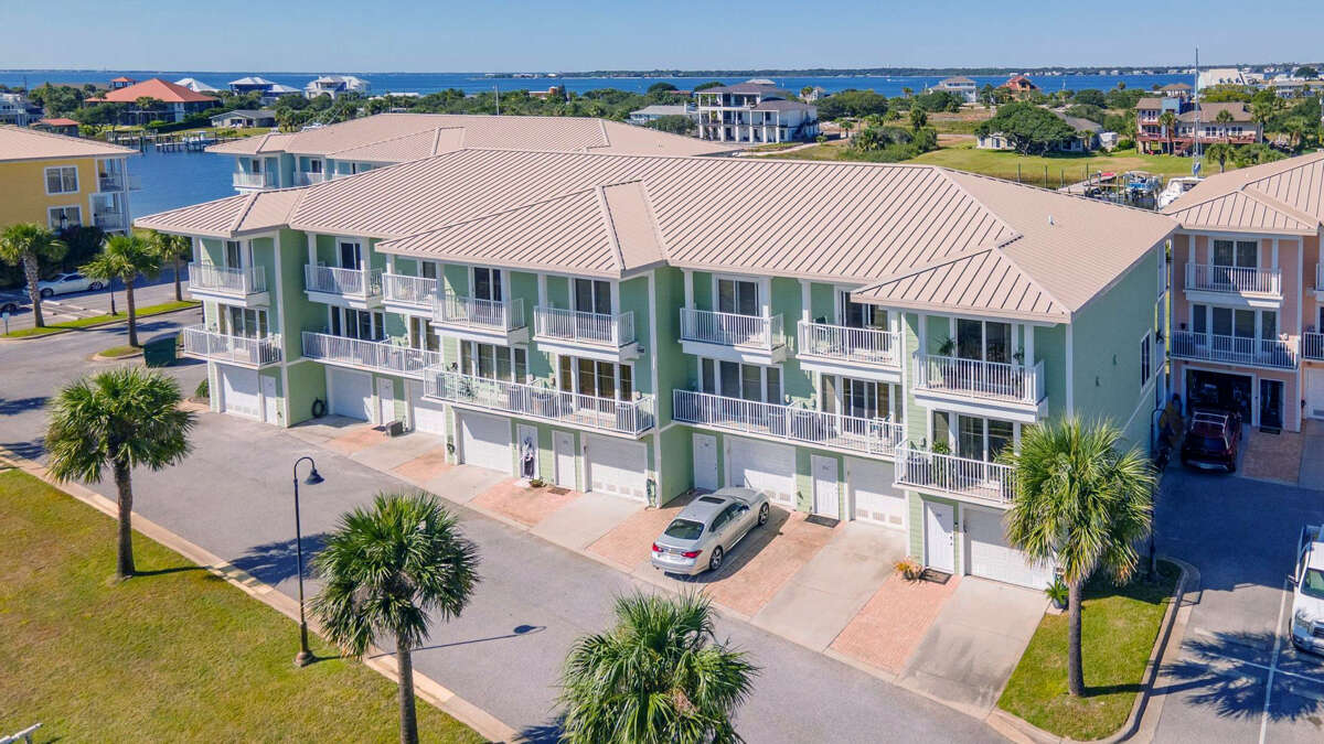 Villa Sabine Townhouse #484 (162067) - Find Rentals
