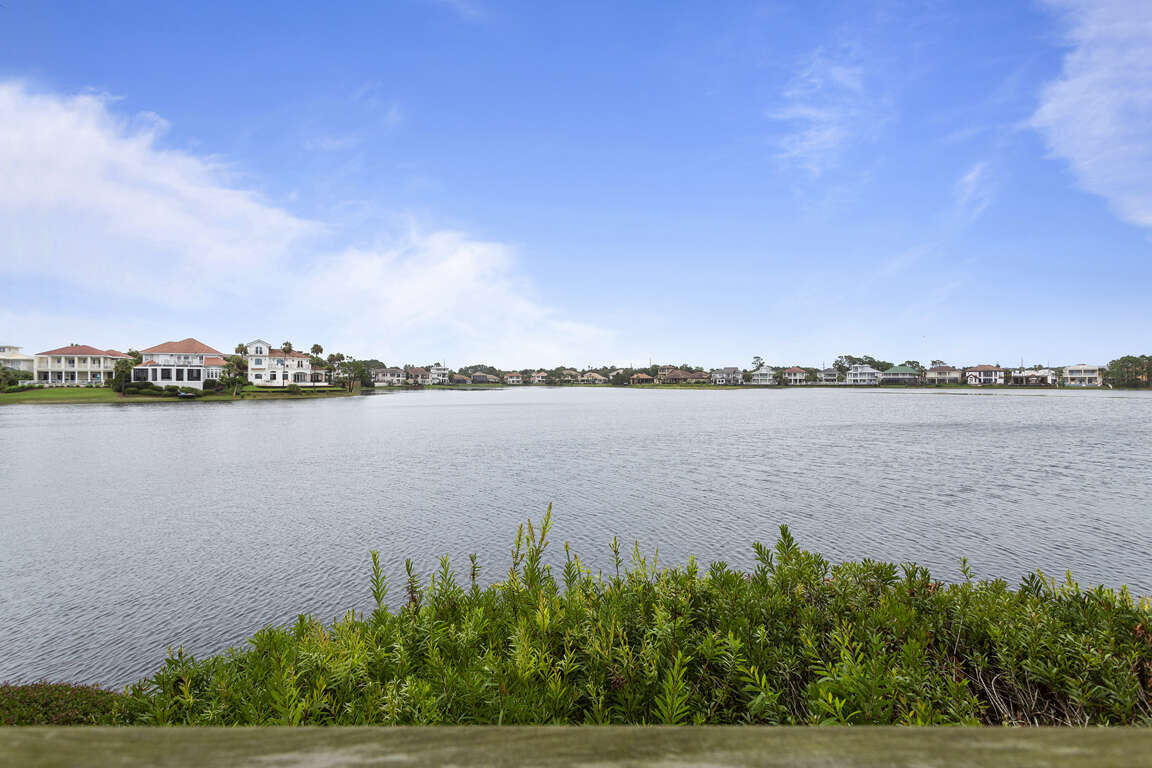 Destiny Beach Villas 2B in Destin, FL: Your Perfect Getaway